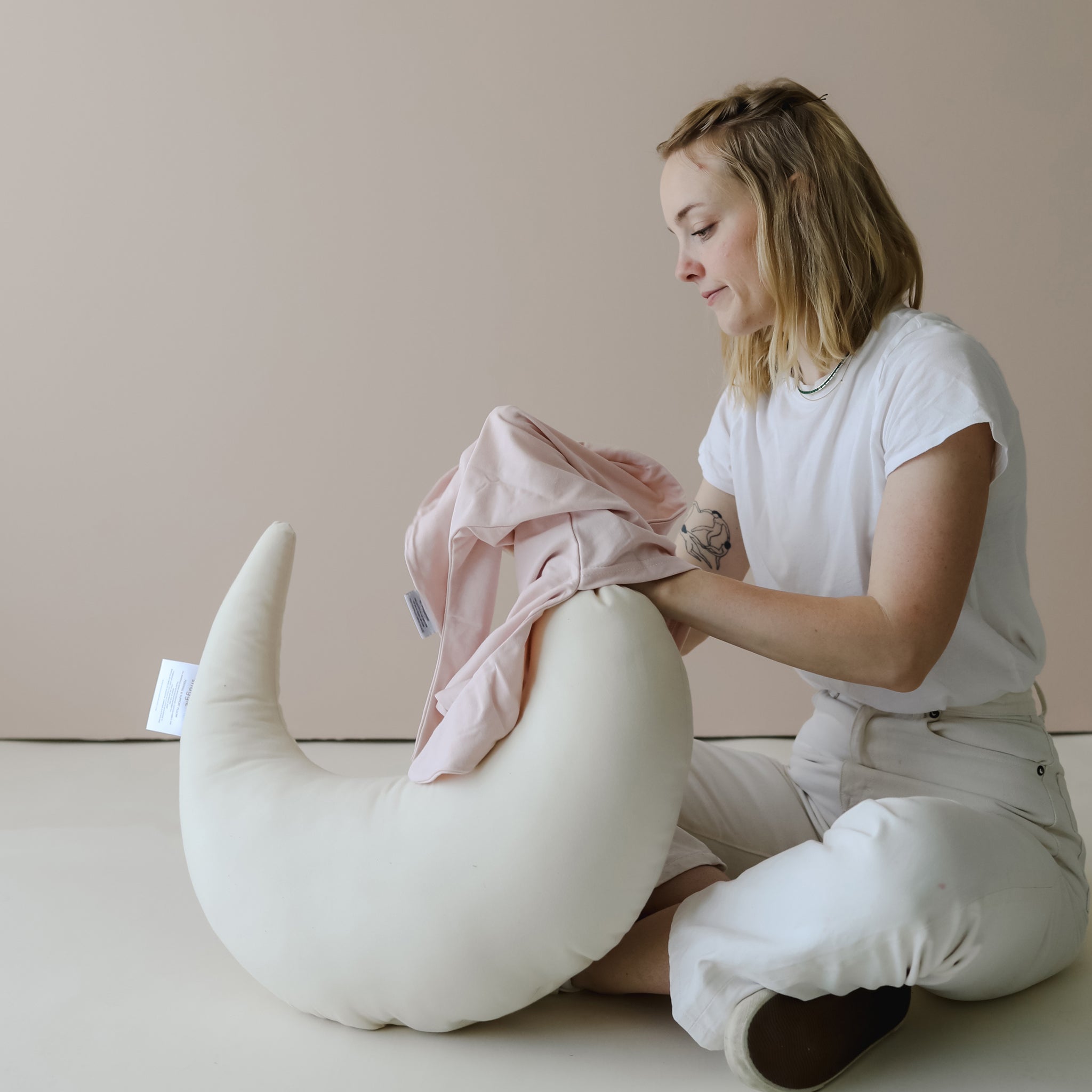 Feeding Support Cover | Petal – Snuggle Me Organic