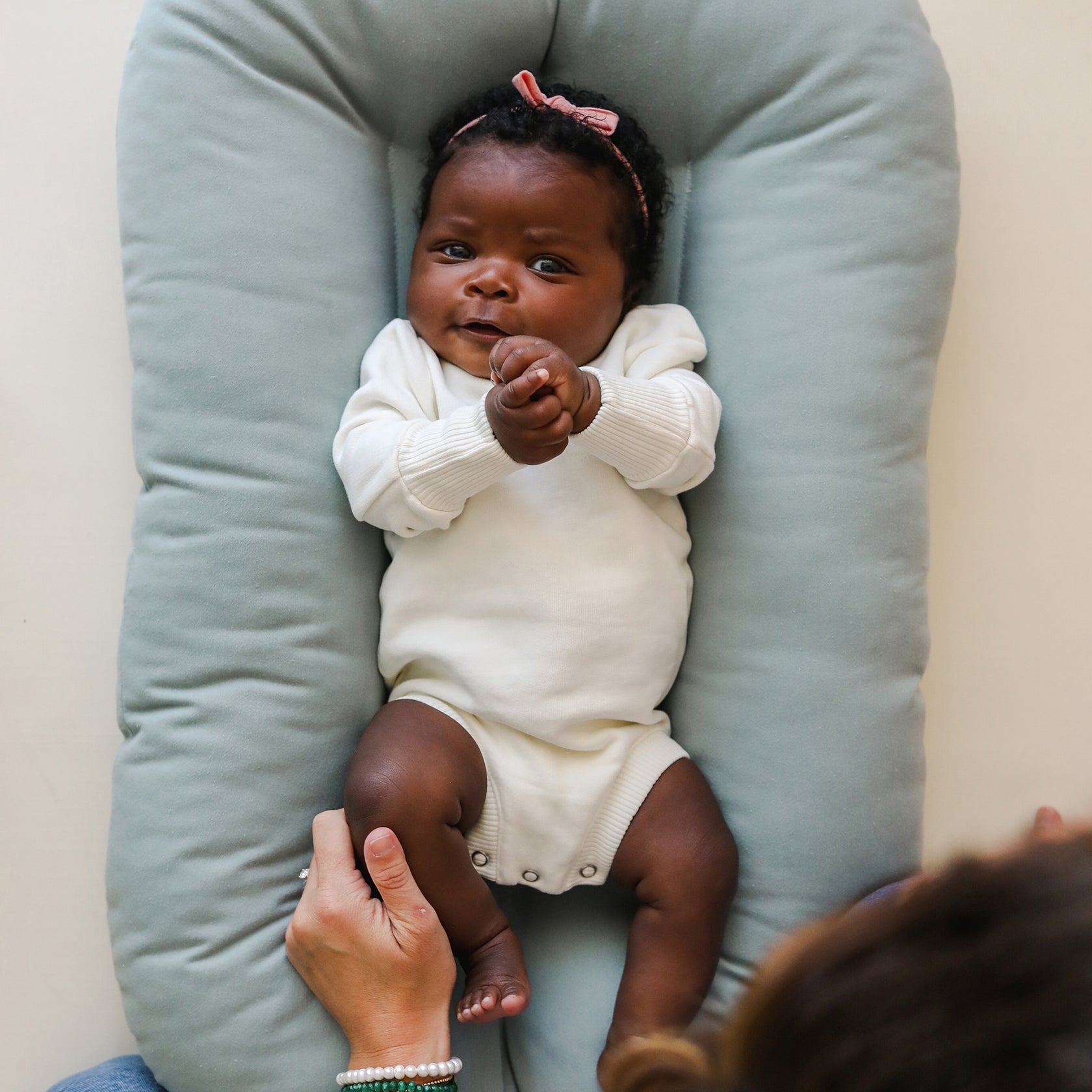 Infant Lounger | Slate – Snuggle Me Organic